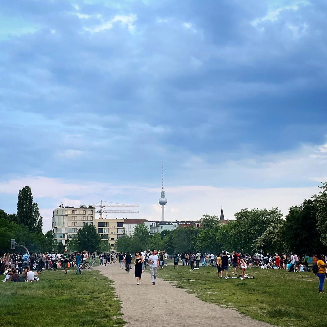 Berlin Mauerpark TV-Tower - nuBerlin