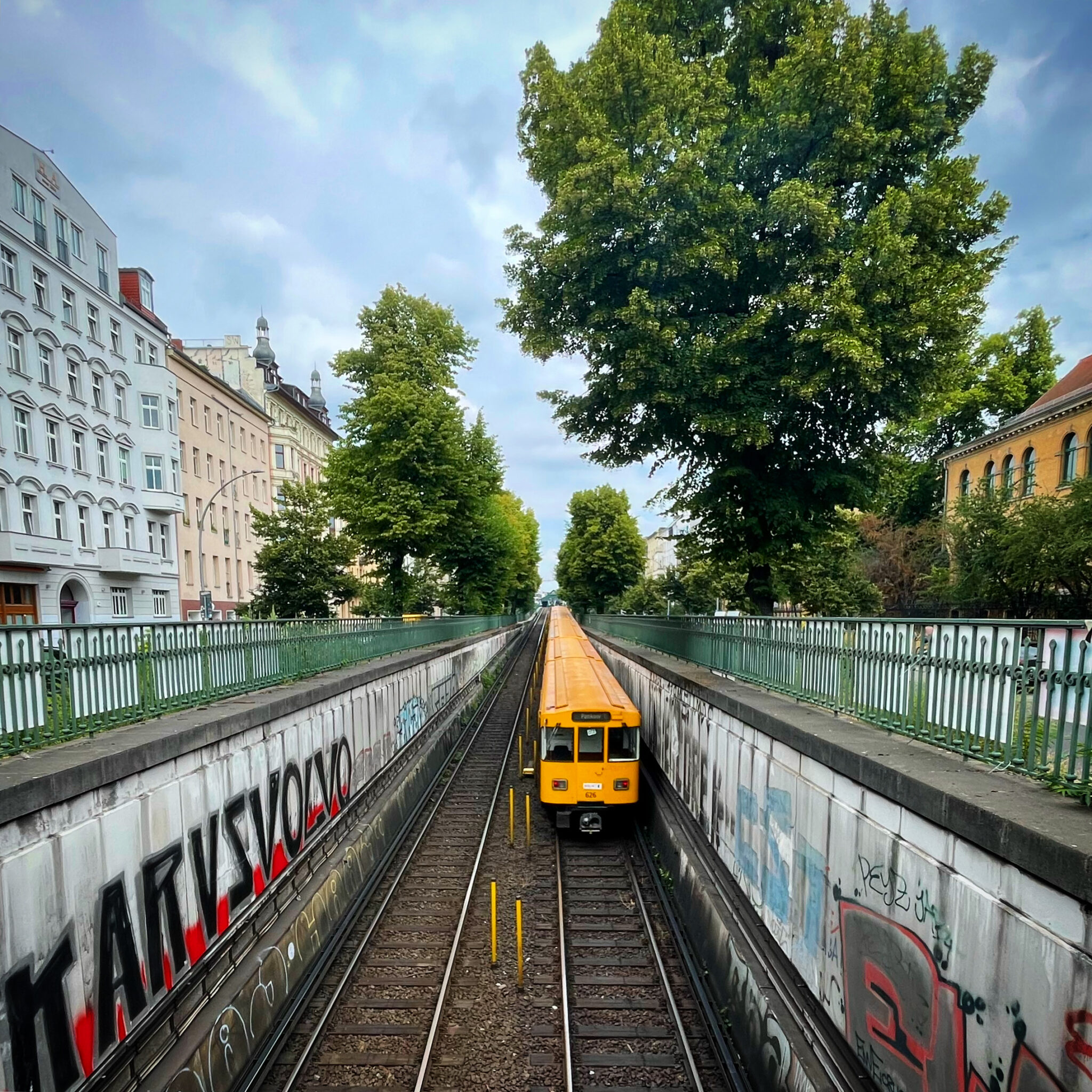 Schoenhauser Allee U-Bahn - nuBerlin